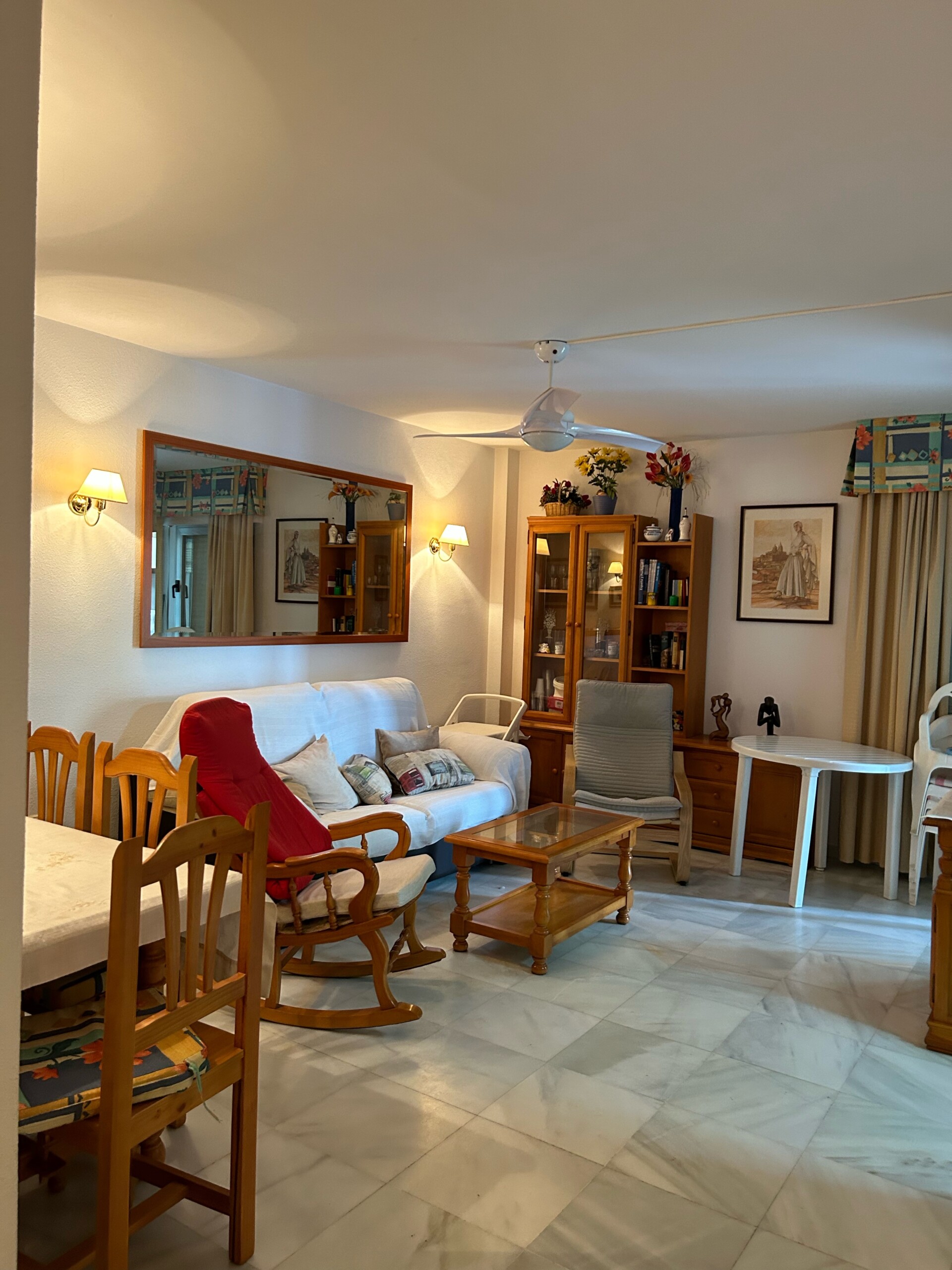 Edificio Mirador - Kesäkatu